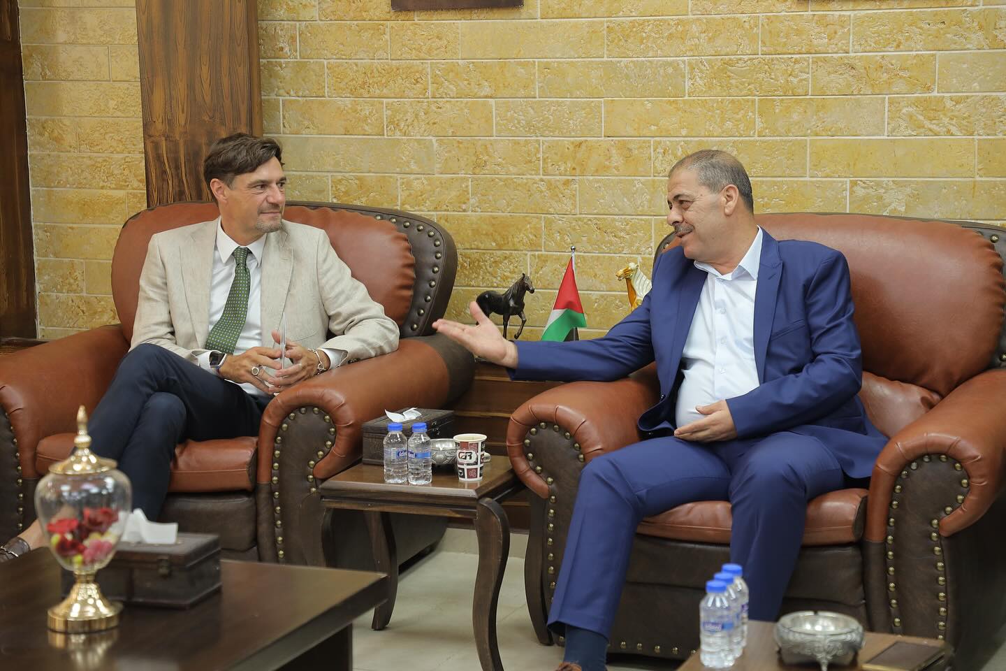 Le représentant de l’Union européenne Alexandre Stutzmann en visite à ...