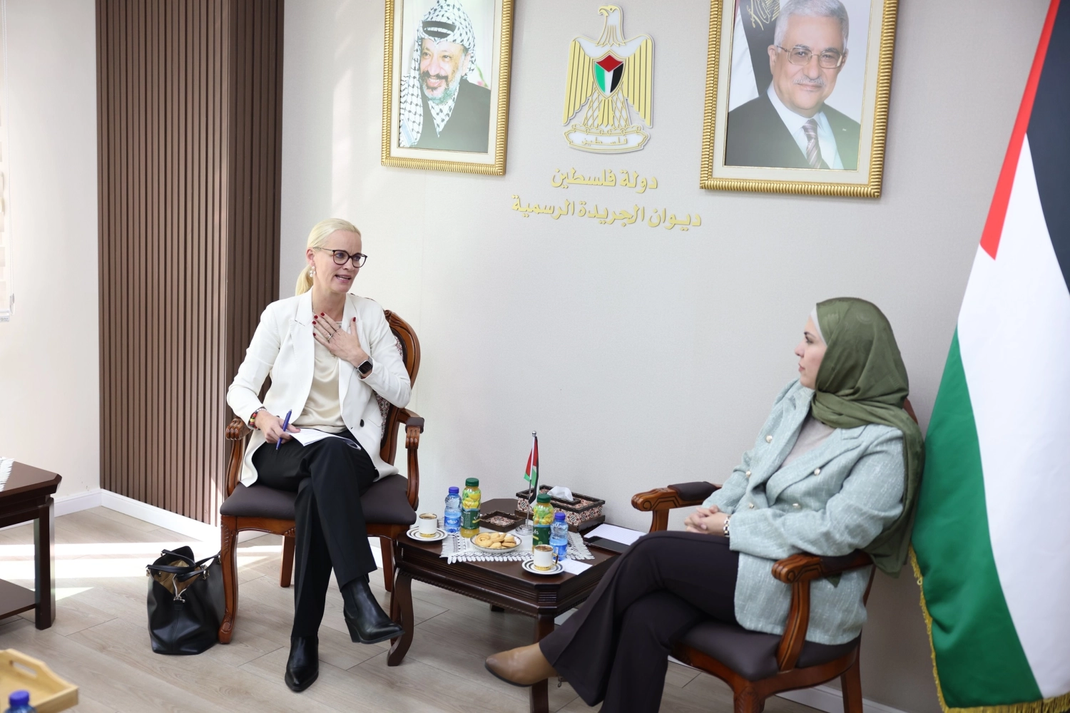 La mission EUPOL COPPS apporte un soutien essentiel au Journal officiel ...